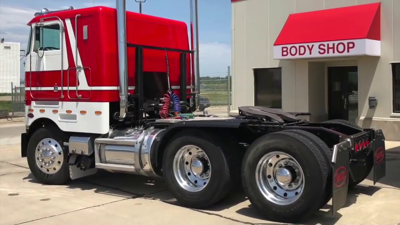 PETERBILT 1983 MODEL 362 MAKEOVER - YouTube