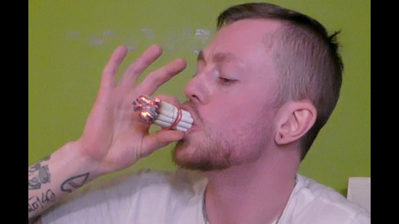 Does "smoking the whole pack" help you quit smoking? - YouTube