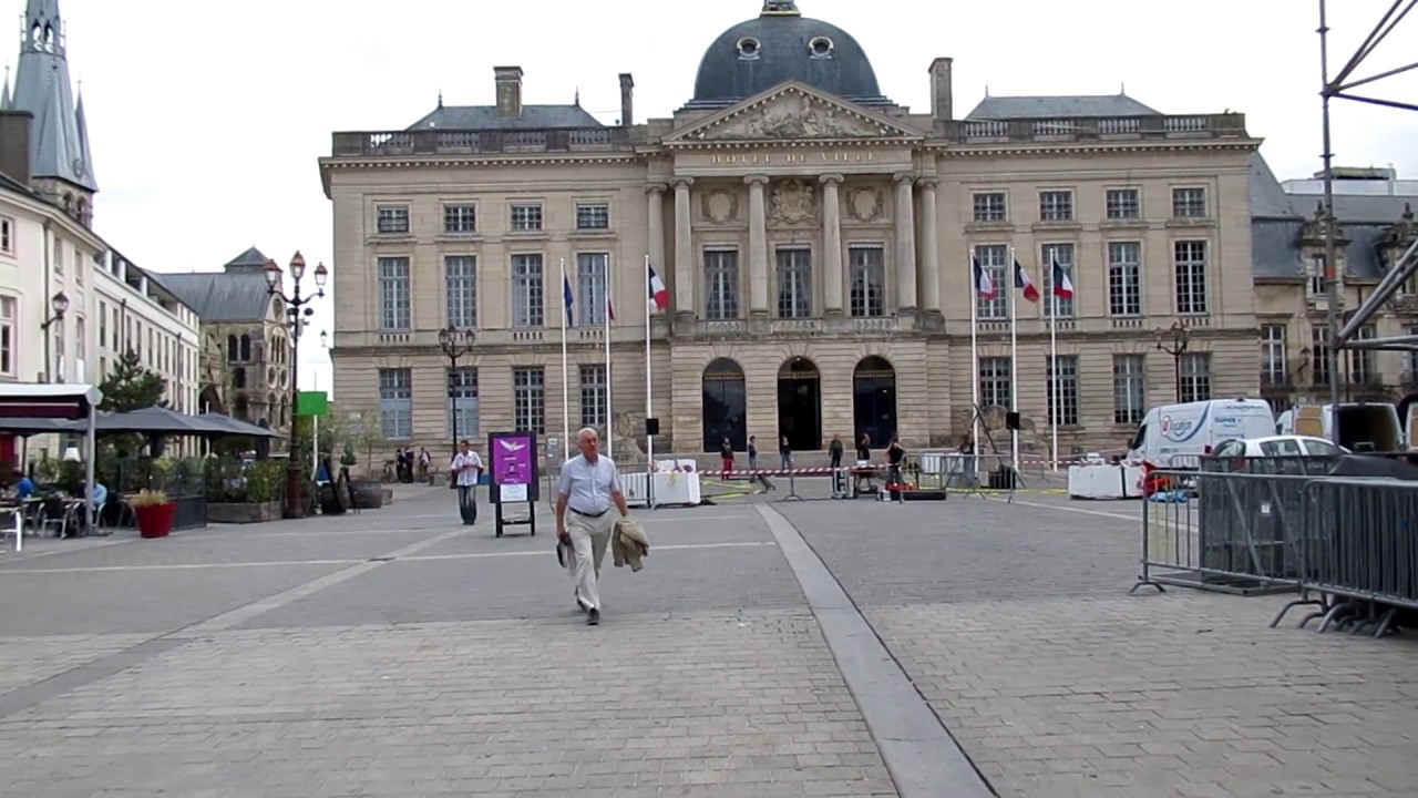 City Centre, Chalons en Champagne, France - YouTube