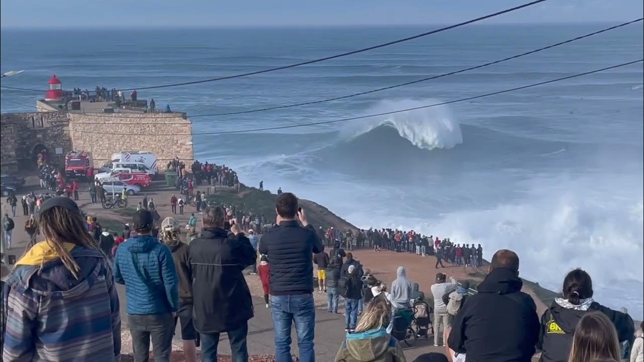 Nazaré Portugal big waves - YouTube