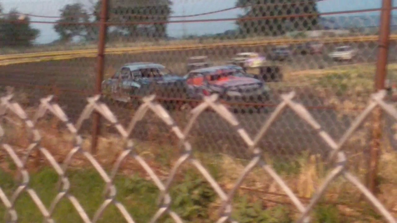 2 stock car crashes - YouTube