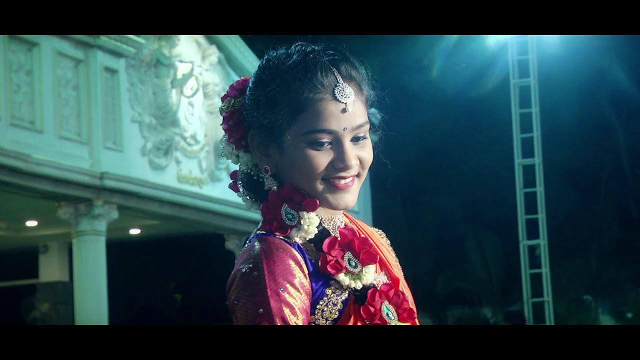 PRANEETHA REDDY SAREE PROMO - YouTube