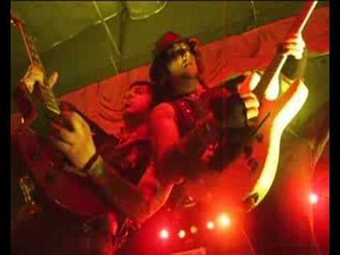 Avenged Sevenfold - Bat Country live - YouTube