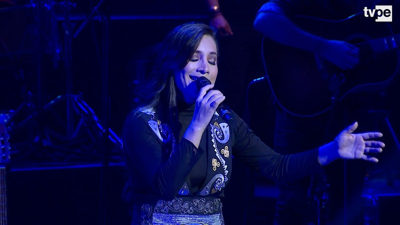 DAMARIS - Baladas Andinas (Medley) En Vivo 20 Años - YouTube