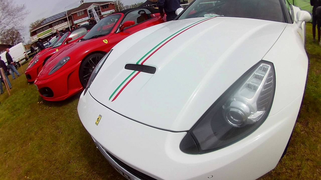 Replica Ferrari California - DNA west coast california kit - YouTube