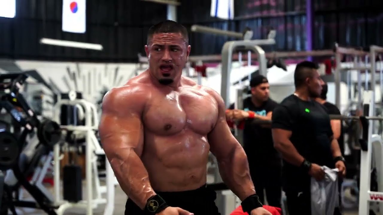 RUTINA DE PECHO Y ESPALDA POR JONATHAN PADILLA !! MR.MEXICO ABSOLUTO 🏆 ...