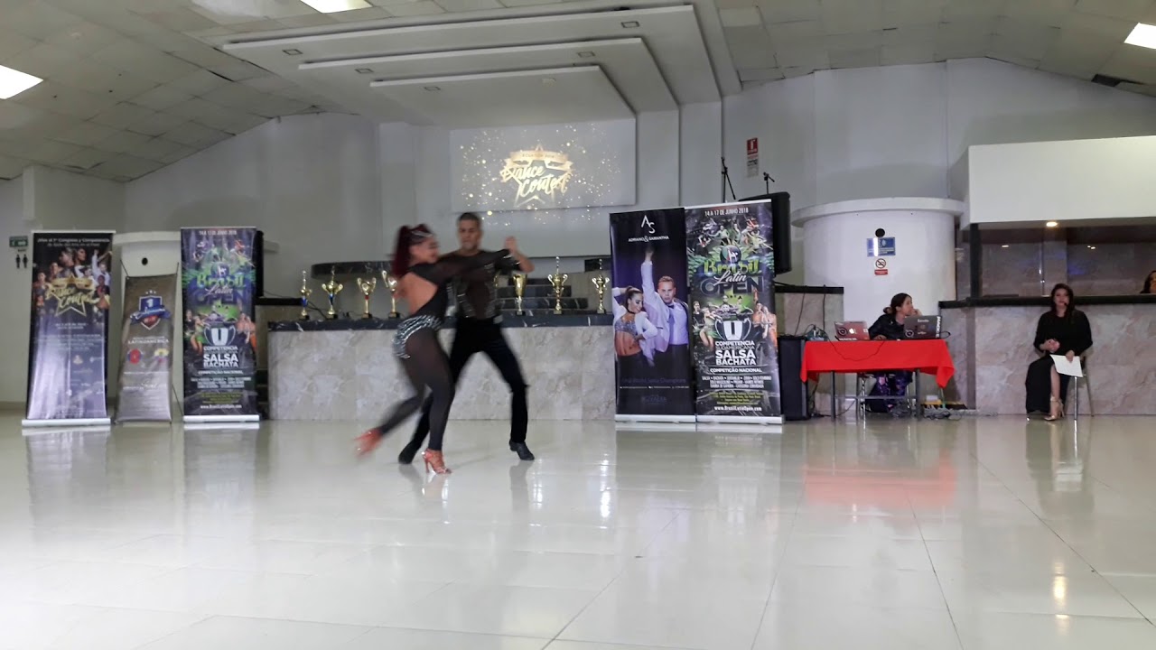 JUAN DANIEL ALVARADO Y KATTY LIMA IMPROVISACION ECUADOR DANCE CONTEST ...