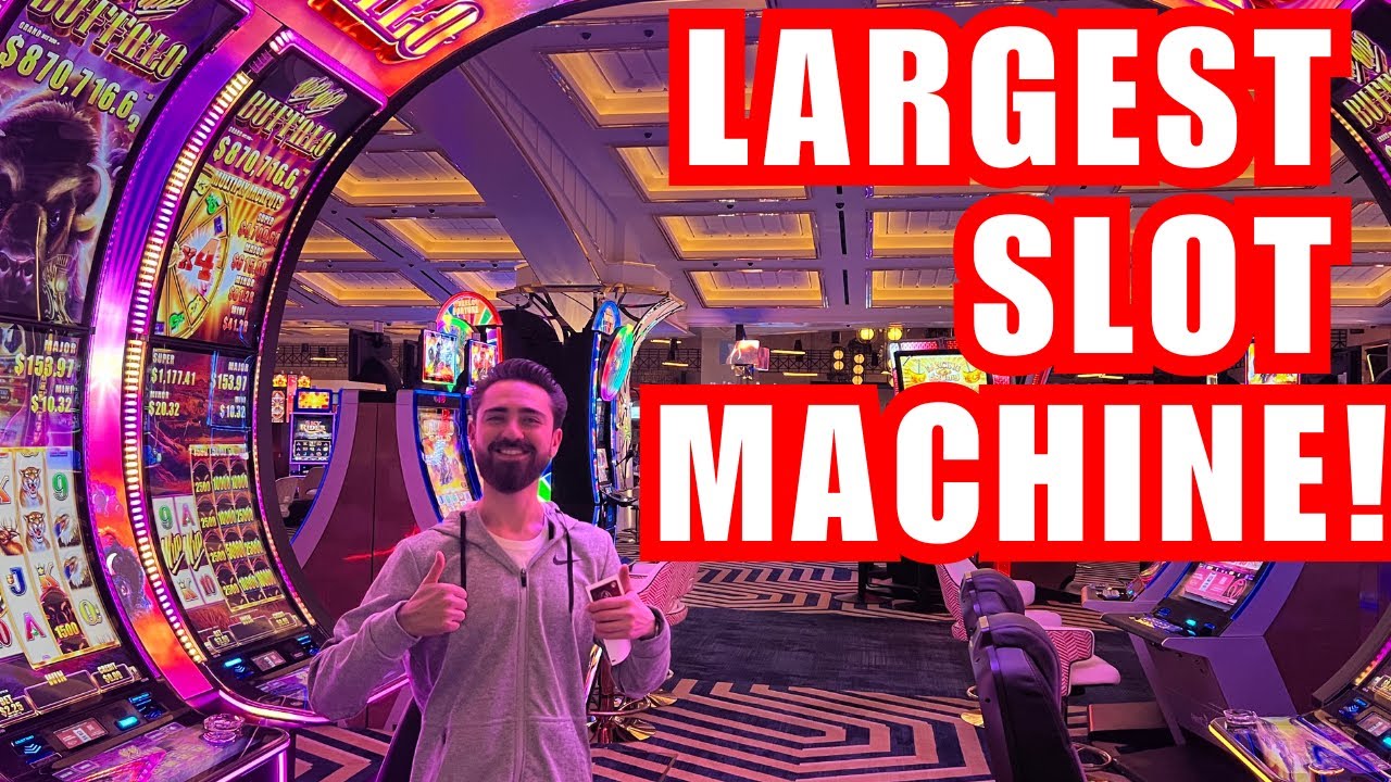 Playing The BIGGEST Slot Machine at Resorts World in Las Vegas - YouTube