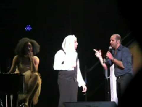 Checco Zalone Checco Modà - YouTube