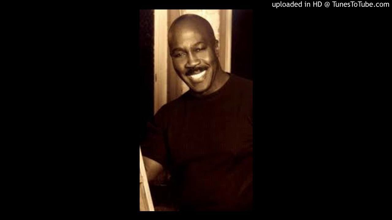 RALPH GRAHAM - SHE JUST SITS THERE - YouTube