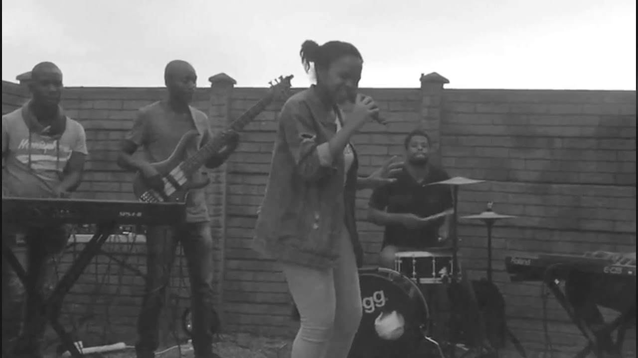 HE LOVES ME BY JILL SCOTT COVER | SNOTHILE MKHIZE - YouTube