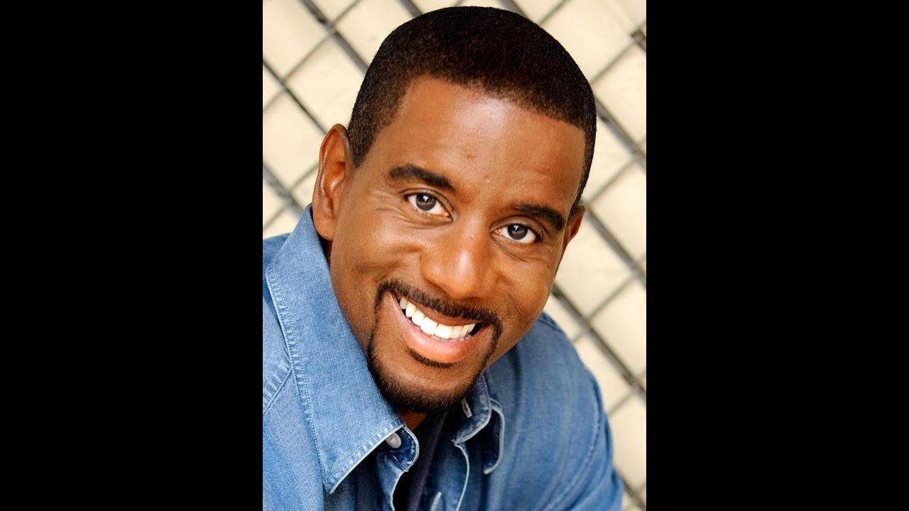 Reggie Gaskins 5 Minute Comedy Reel.mp4 - YouTube