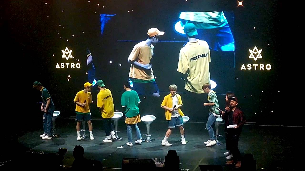 [20161022] Showcase Astro 1st Asia in Jakarta - YouTube