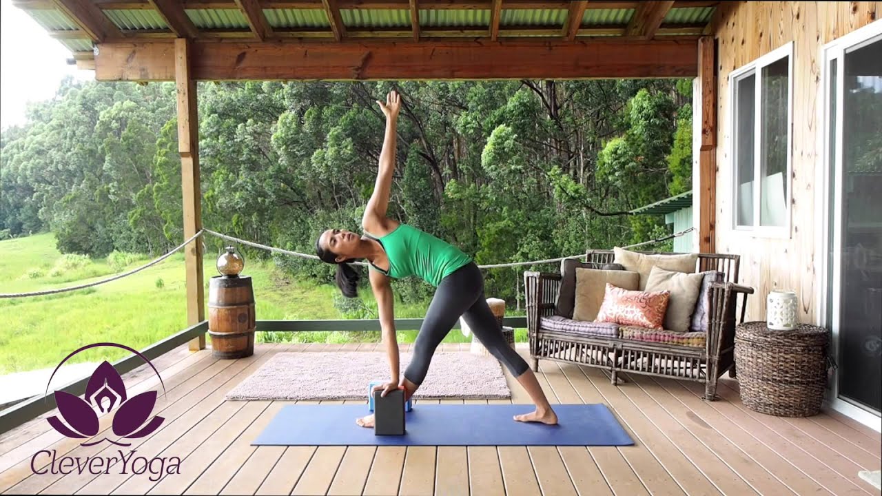 How To Use Yoga Blocks In Doing Triangle Poses | Clever Yoga - YouTube