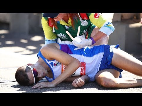 Commonwealth Games 2018: Scotland's Callum Hawkins collapses in ...