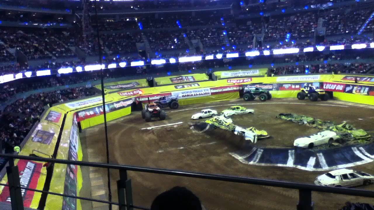 Monster Jam, Arena Ciudad de México 29 sep 2012 - YouTube