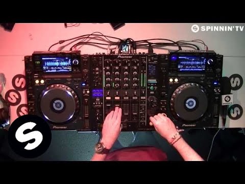 Oliver Heldens DJ Set (Live At Spinnin' Records HQ)
