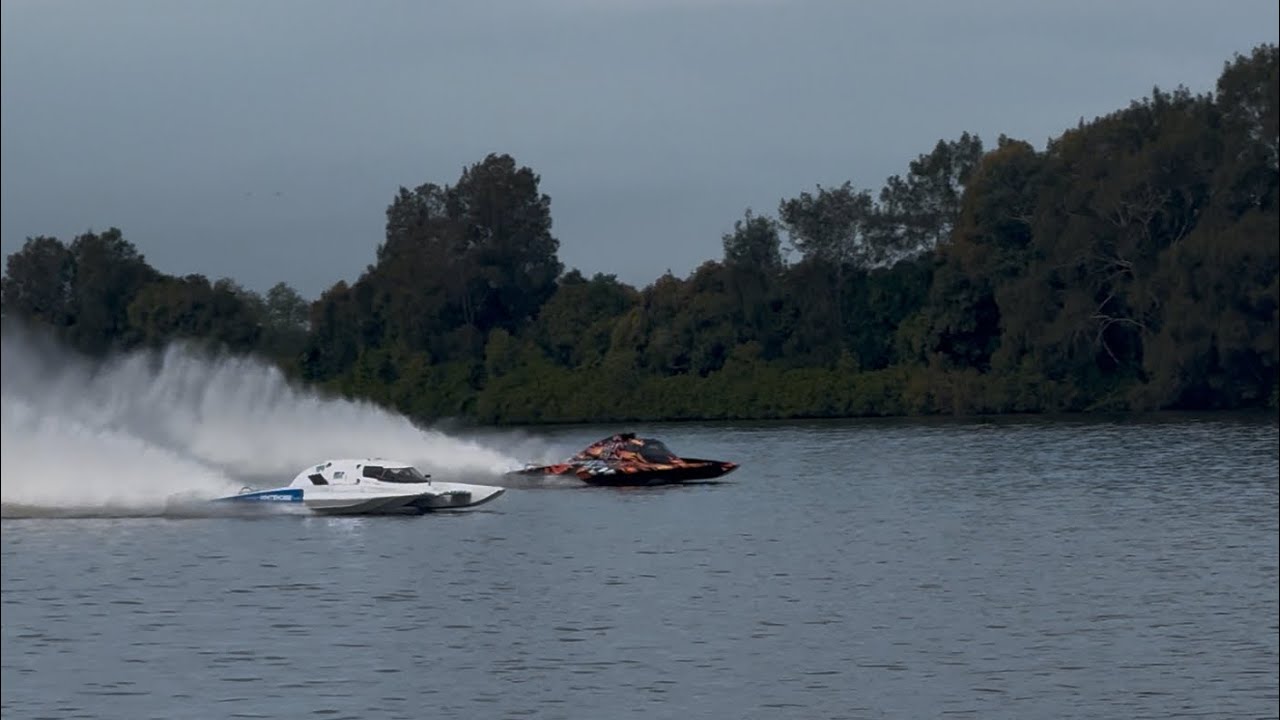 GP888 Whitenoise vs GP 101 race Taree aquatic club spectacular 2025 ...