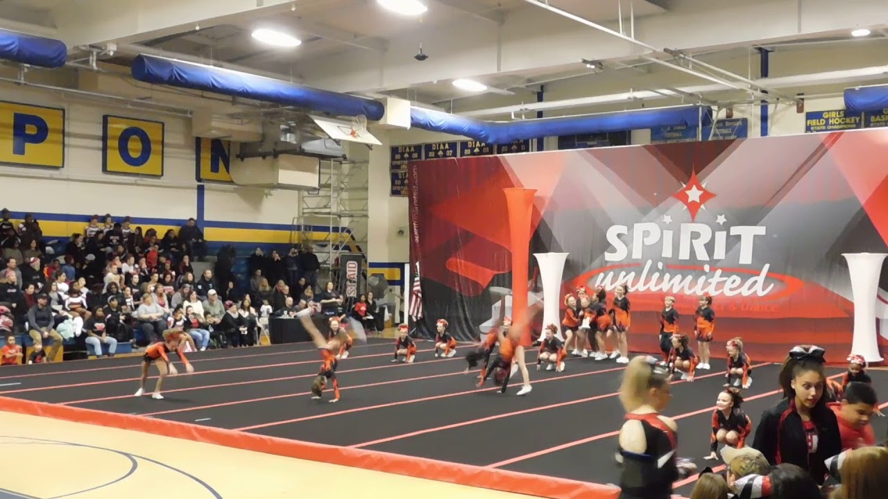 PHOENIX FIRE CHEER FIRST COMPETITION - YouTube