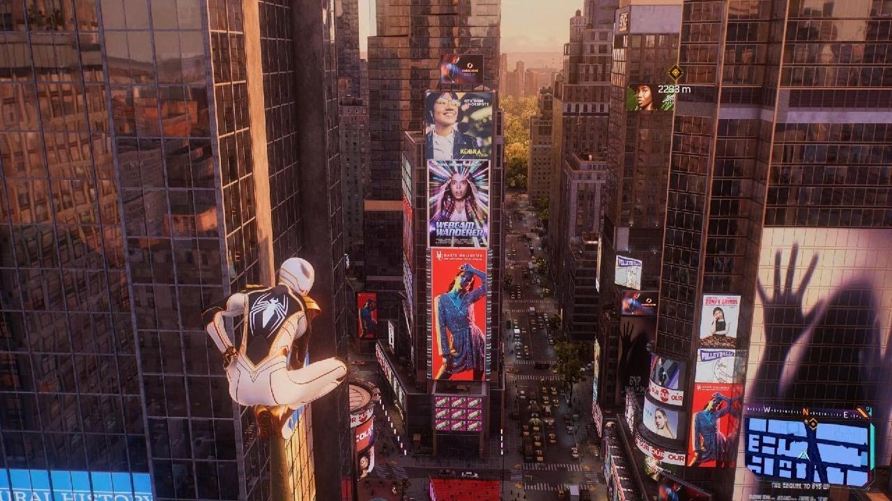 Spider-Man times Square - YouTube