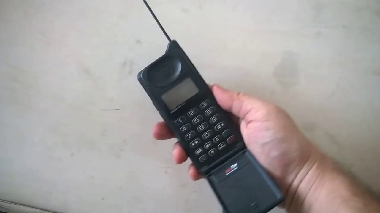 MOTOROLA MICROTAC VIP VINTAGE CELL PHONE COLLECTION - YouTube