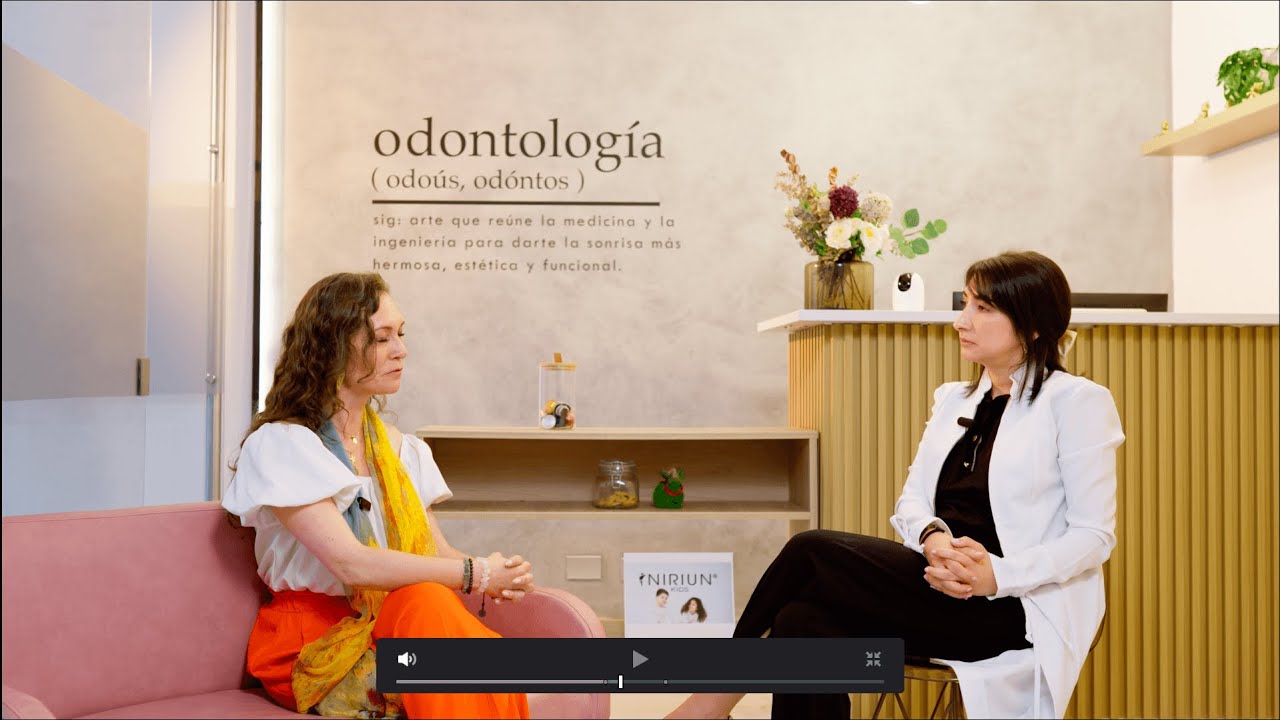 Shesy, canalizadora angelical y terapeuta holística. - YouTube