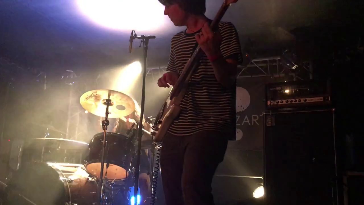 King Buffalo : Orion - Kerosene (Live In Paris) - YouTube