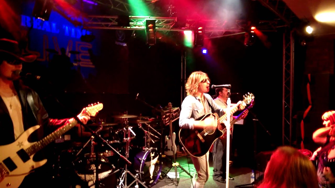 Bon Giovi @ Real Time Live, Chesterfield 29/12/13 - Someday I'll be ...