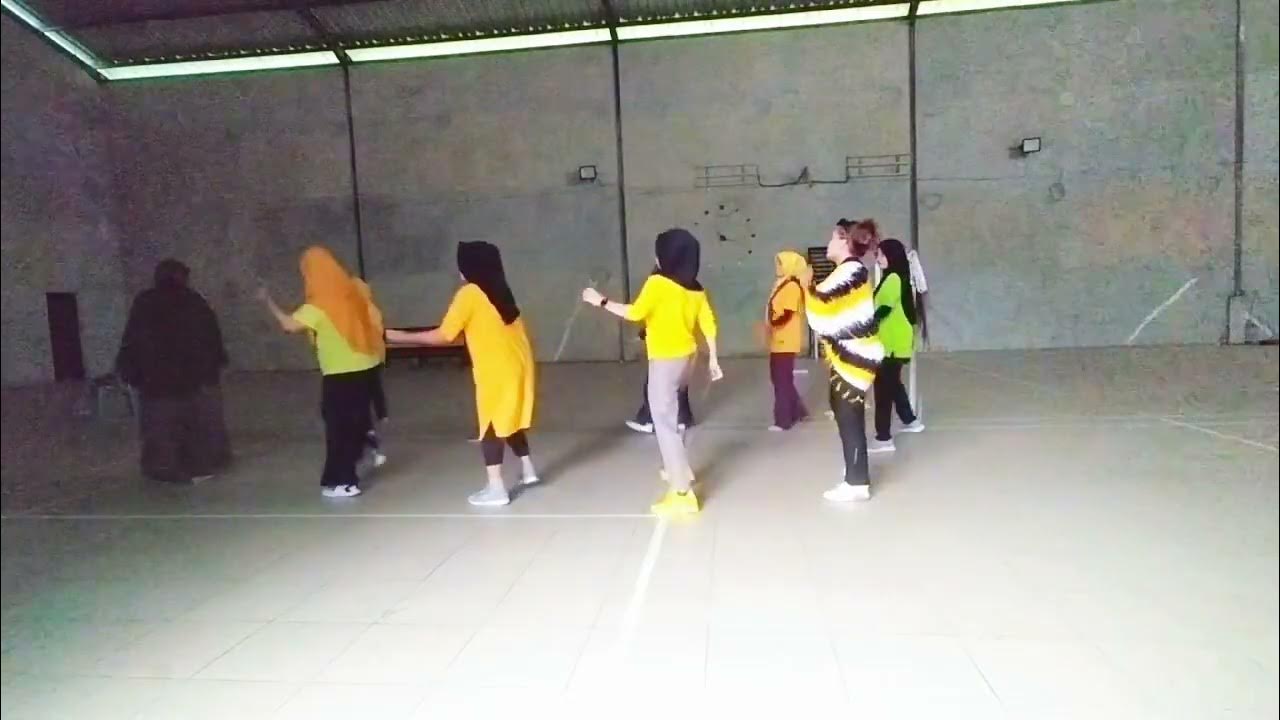 MAPOPO LINE DANCE/CHOREO DENKA NDOLU/DEMO BY SUTRA LINE DANCE/ ILDI LOTIM - YouTube