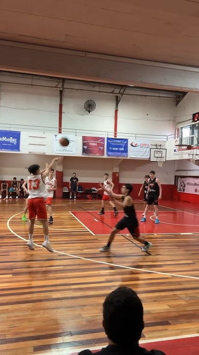 Mantiene la calma 💪🏻🏀 aunque ya no quedaba tiempo #basquet #u17 #nba - YouTube