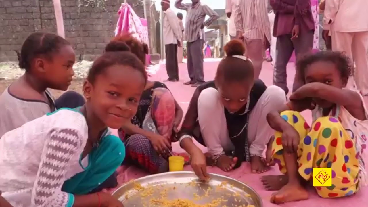 African Indian Life in Gujarat Talala Gir - YouTube