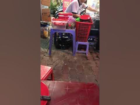 #shorts bánh cuốn đêm đường Phan văn hớn | dung an suong | dung an suong travel - YouTube