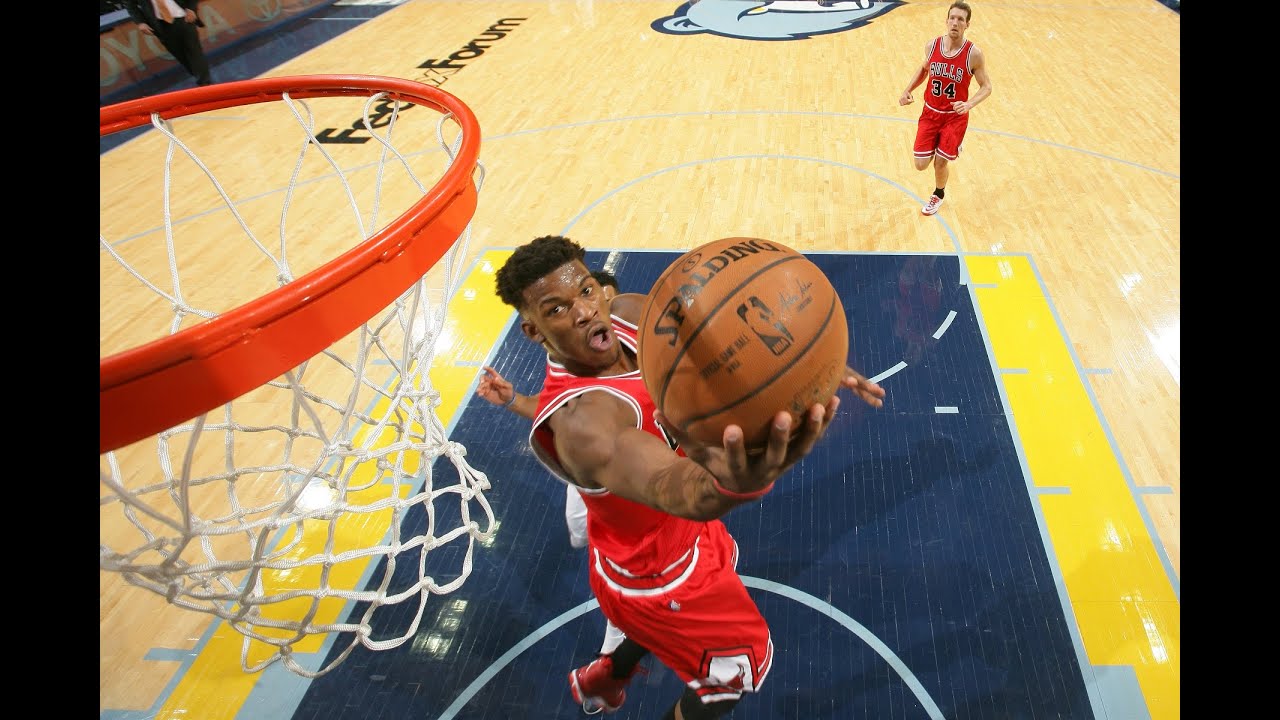 Jimmy Butler Leads The Charge For The Bulls! - YouTube