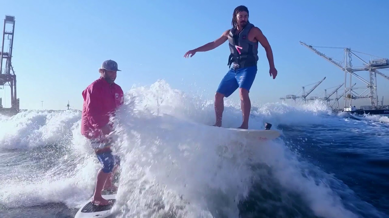 Yacht Surfing in Seattle - YouTube