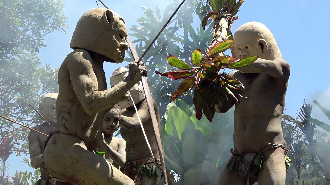 DANSE AVEC LES PAPOUS - YouTube