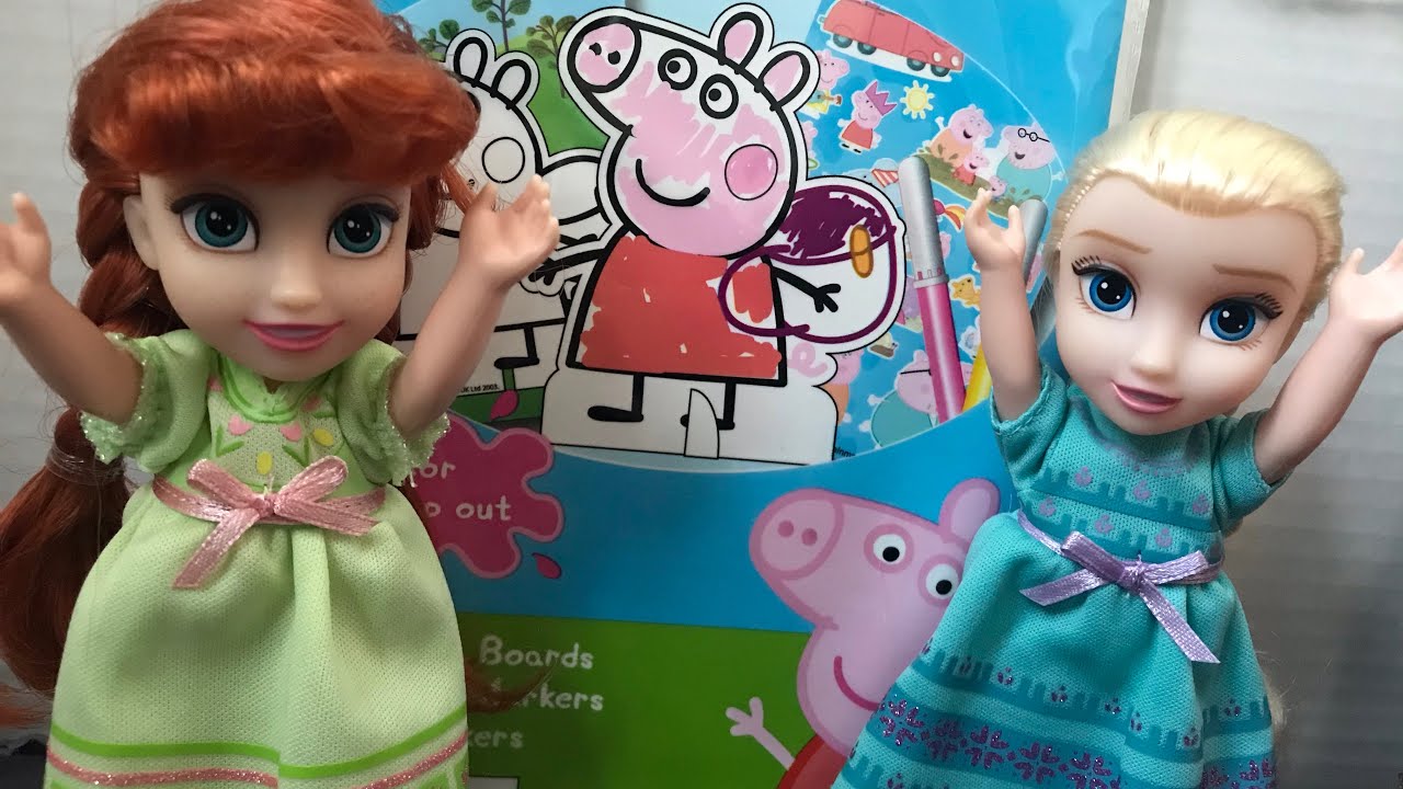 Elsa and Anna toddlers play with Peppa Pig activity set ! Surprise ...