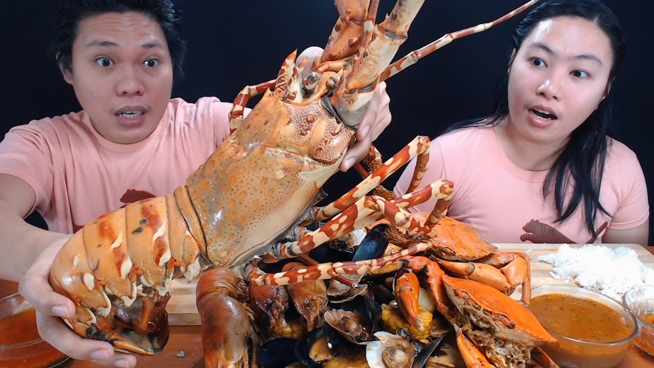First Time Eating GIANT TIGER LOBSTER + SEAFOOD BOIL OVERLOAD Mukbang ...