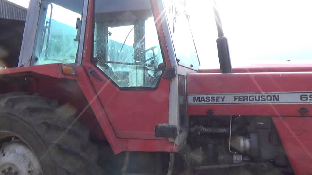 A tour of our old Massey Ferguson 690 tractor - YouTube