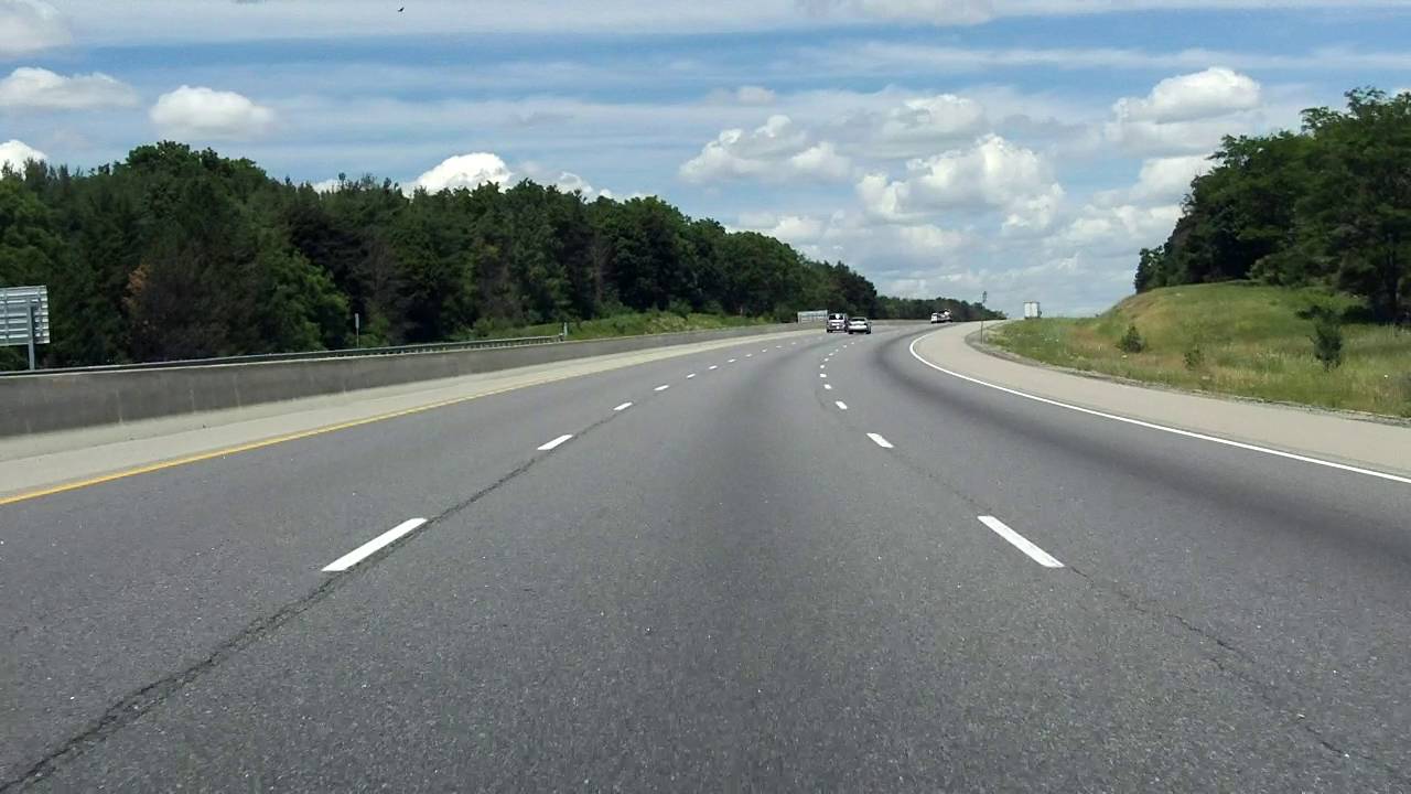 Macdonald-Cartier Freeway (Highway 401 Exits 235 to 250) eastbound ...