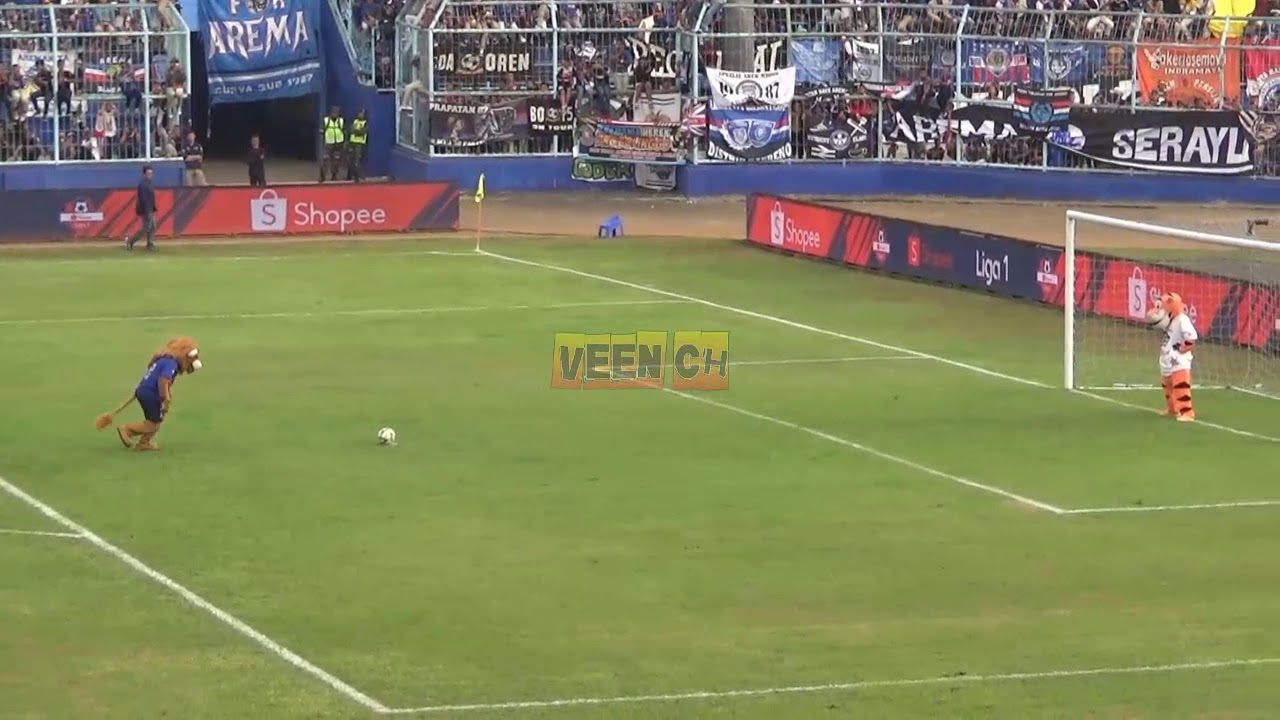 Aksi Lucu Duet Maskot Arema dan Persija, Bikin Ngakak (Kanjuruhan, Liga ...