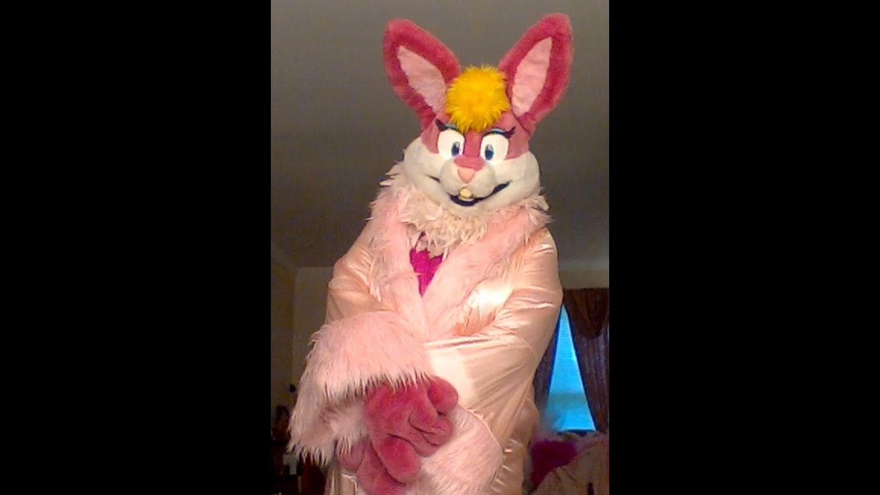 Daisy Satin and Fur robe Full suit video - YouTube