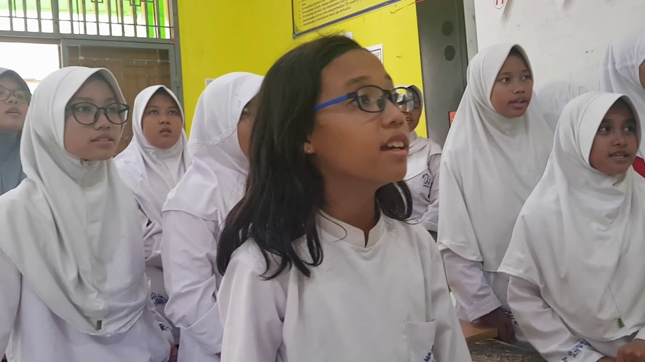Proses Pembelajaran Ektrakurikuler Paduan Suara SMPN 184 Jakarta ...
