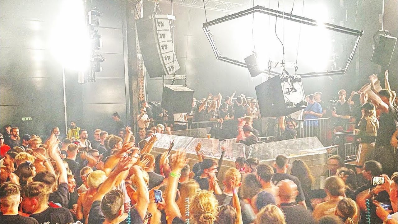 KlangKuenstler @ XXL Techno & Teletech - Manchester (08.10.2022) - YouTube