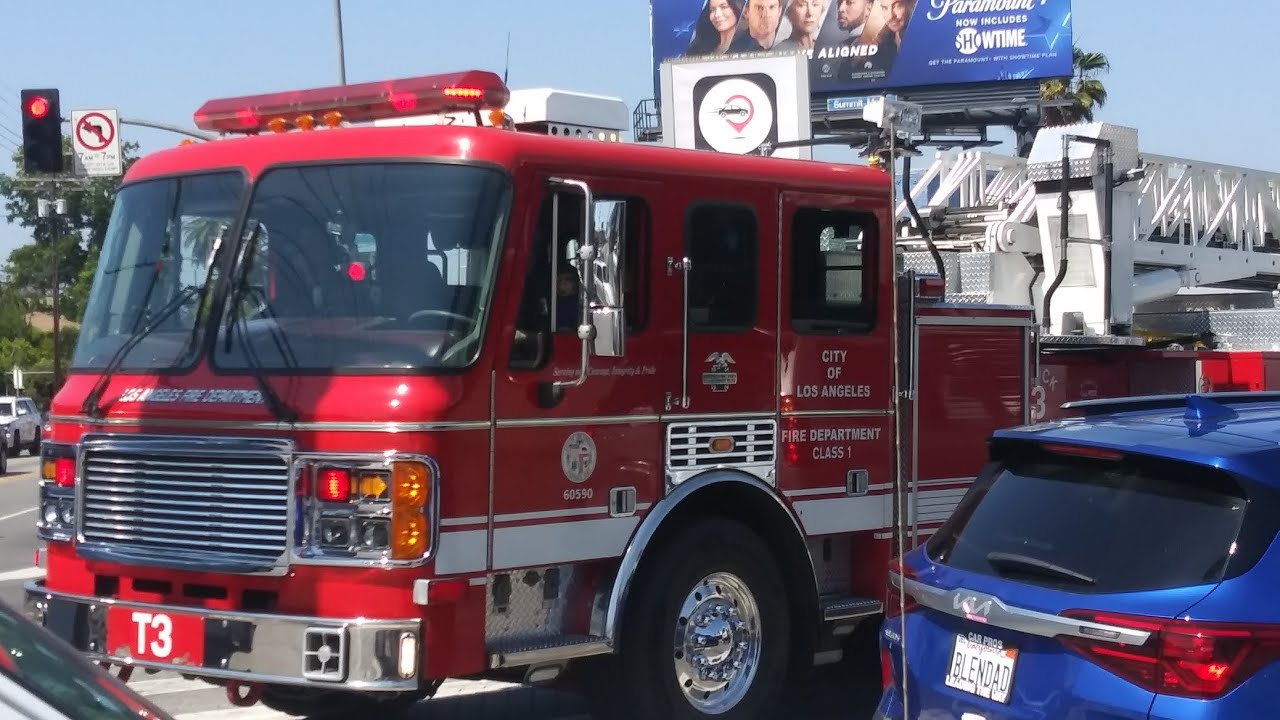 LAFD Light Force 3 Responding - YouTube