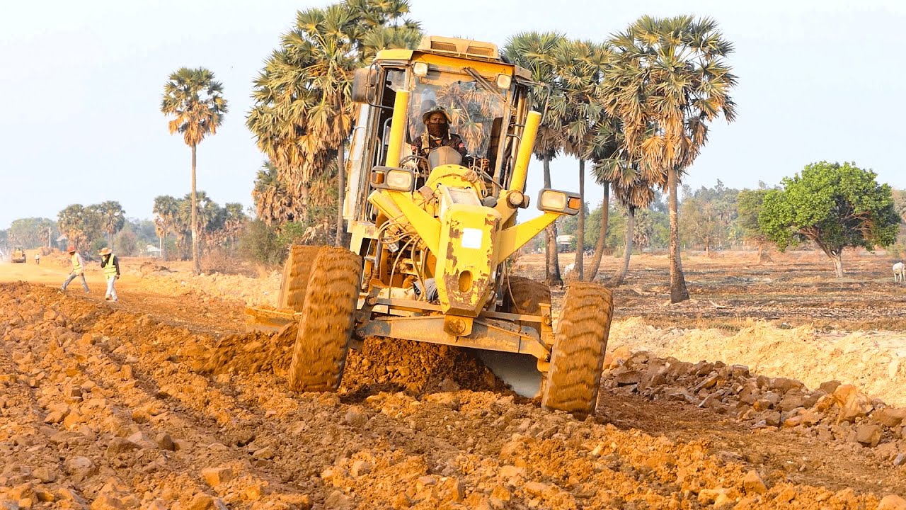 New Road Building Project !! Powerful Motor Grader Pushing Red Land ...