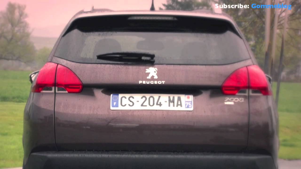 Peugeot 2008: Exterior View - YouTube