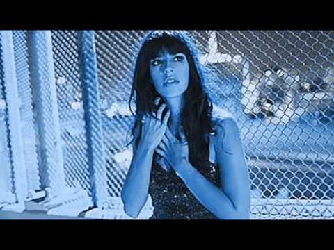 Brooke Fraser Crows + Locusts Lyrics+French Translation - YouTube