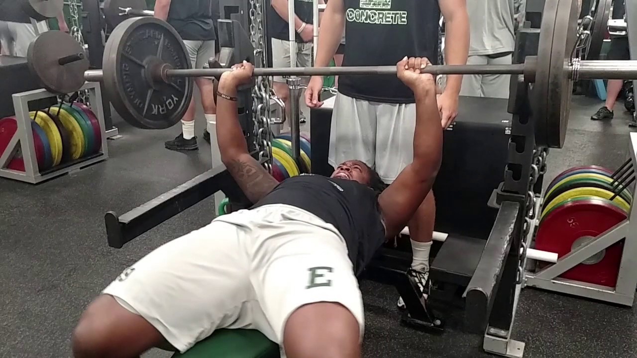 Jaylen Pickett 225 PR 12 Reps - YouTube