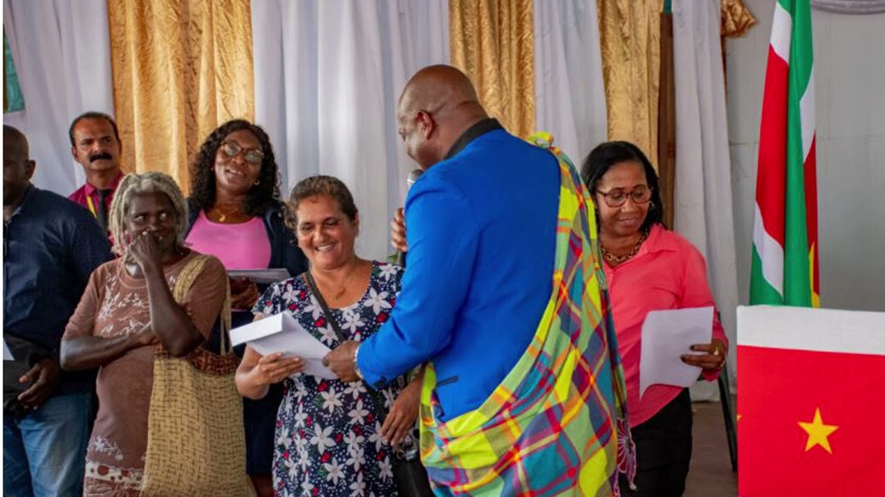 Regionieuws TV Suriname - Verkiezingsbelofte nagekomen IMF schuld van ...