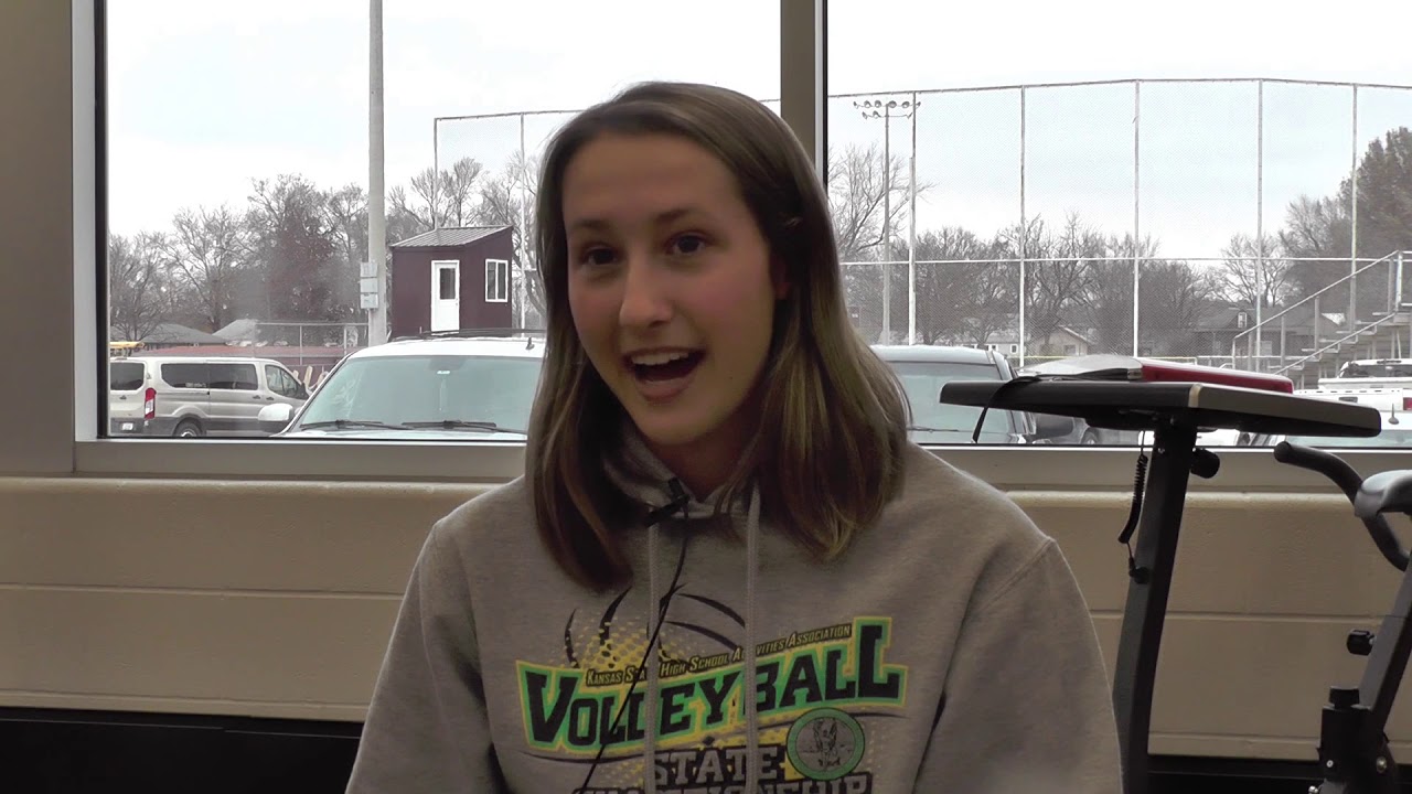 Senior Spotlight: Lexi Cobb - YouTube